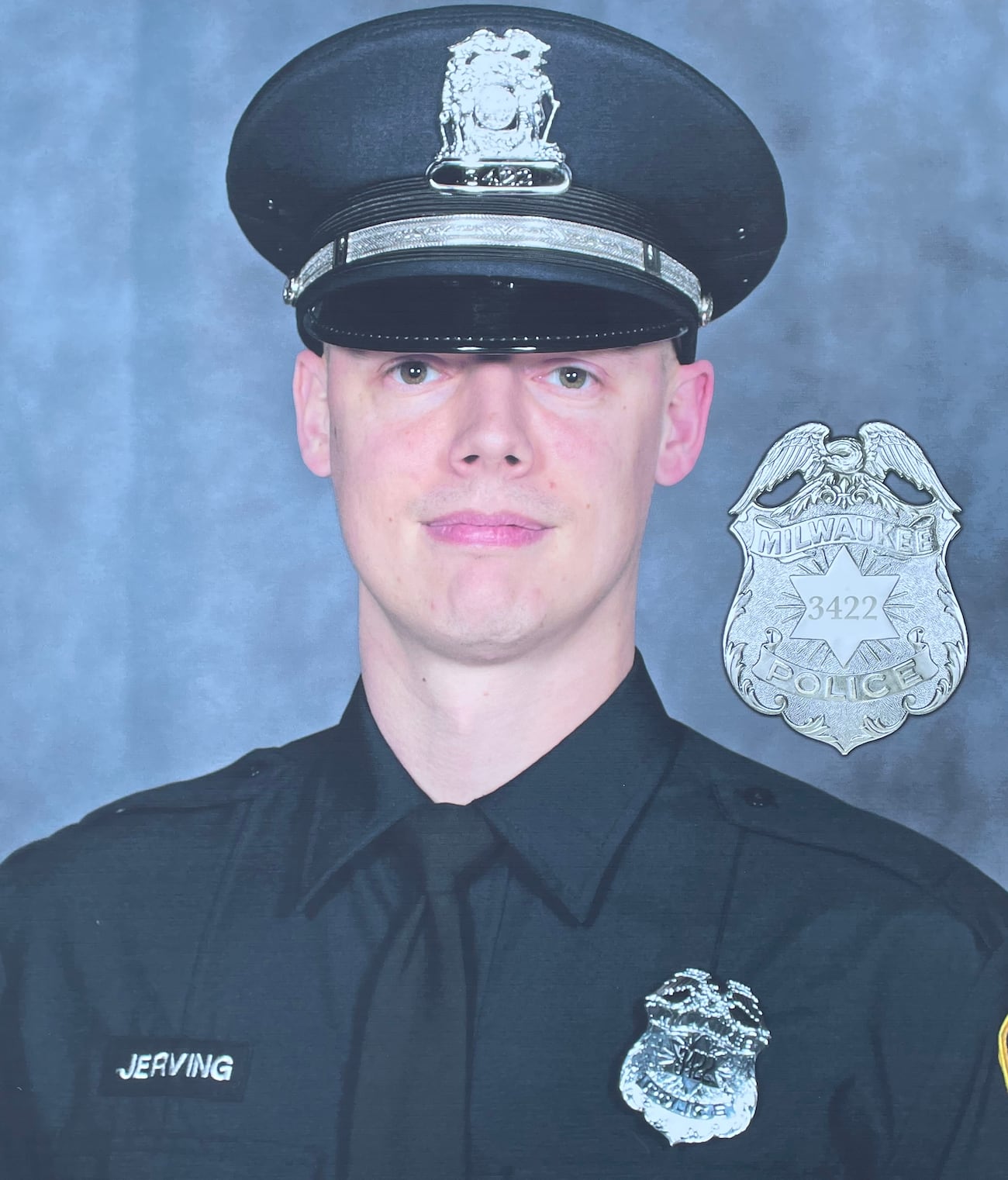 Milwaukee Police Officer Fatally Shot Shooting Suspect Dead
